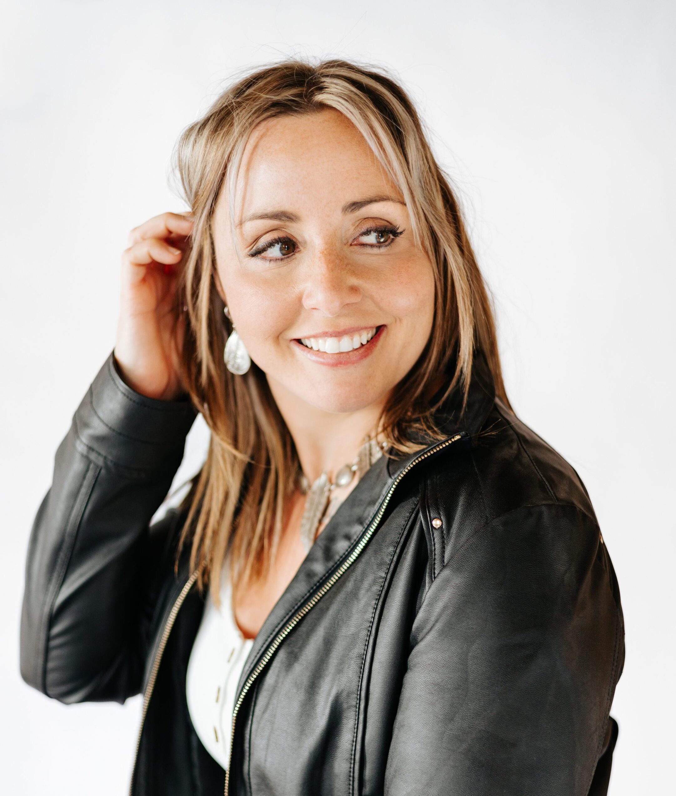 Émilie Ferland | Embauche une célébrité